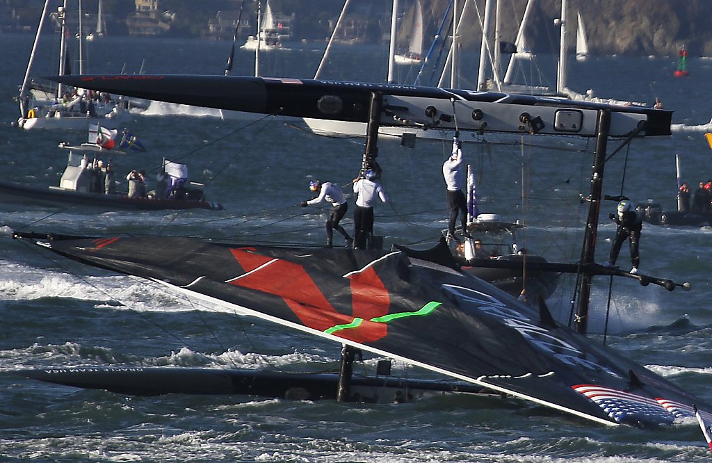 Oracle boat fares well after capsizing