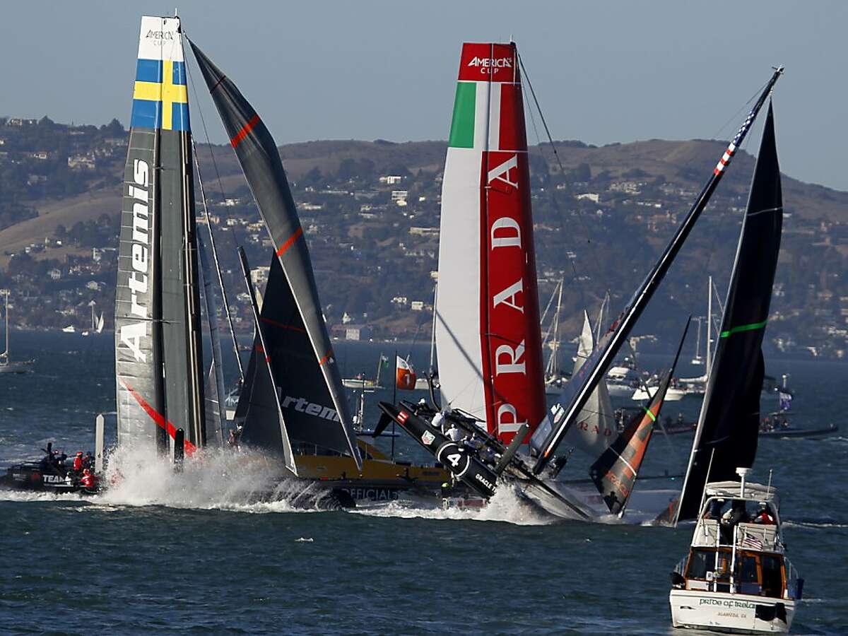 America's Cup: Oracle boat fares well after capsizing