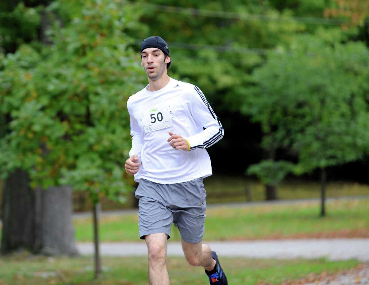 'Fitness guru' remembered at memorial road race