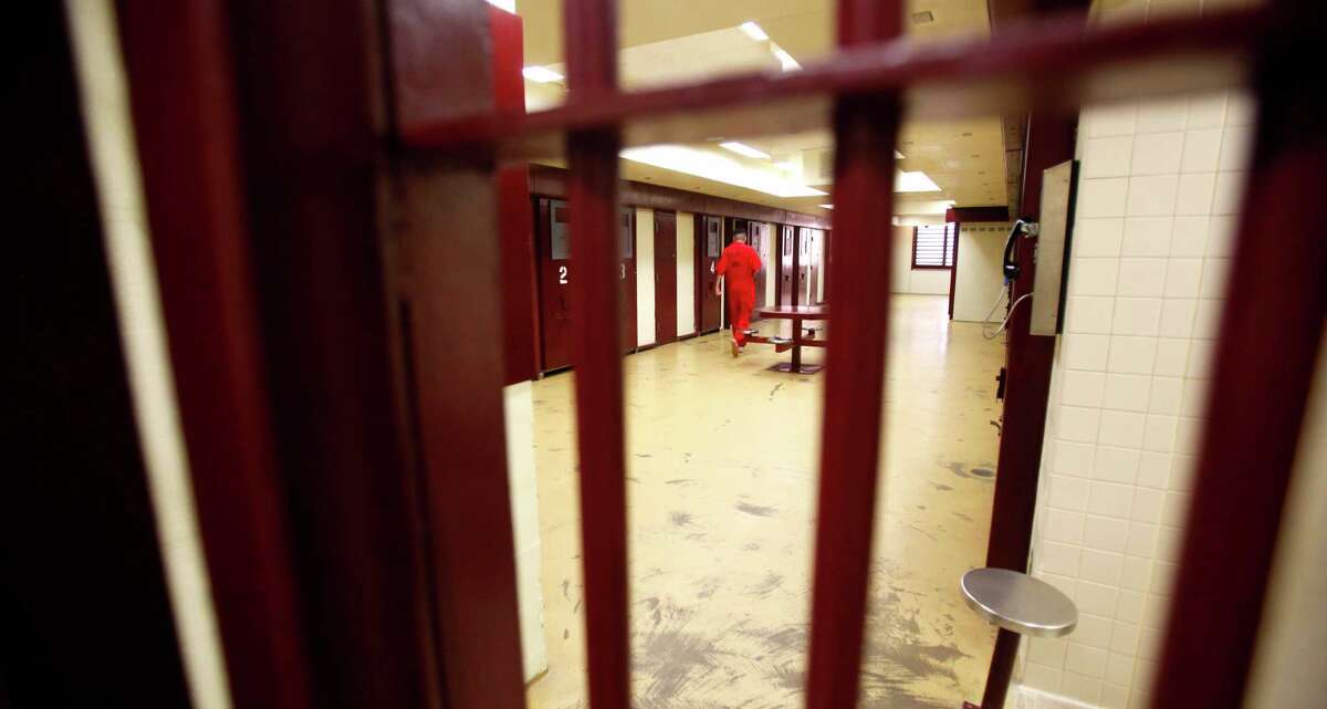 Inmate found dead at the Bexar County Jail, officials do not suspect ...