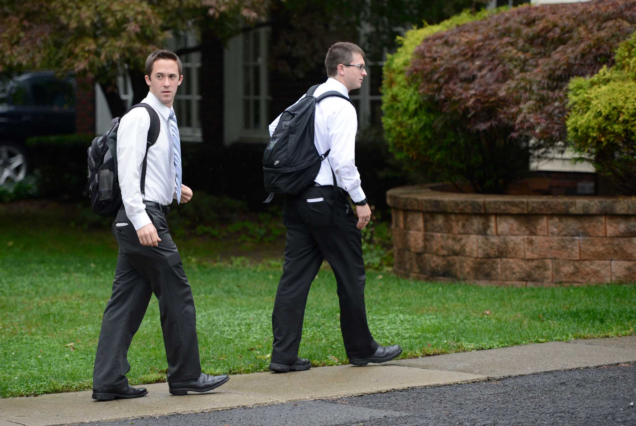 Young Mormons shrug off slammed doors