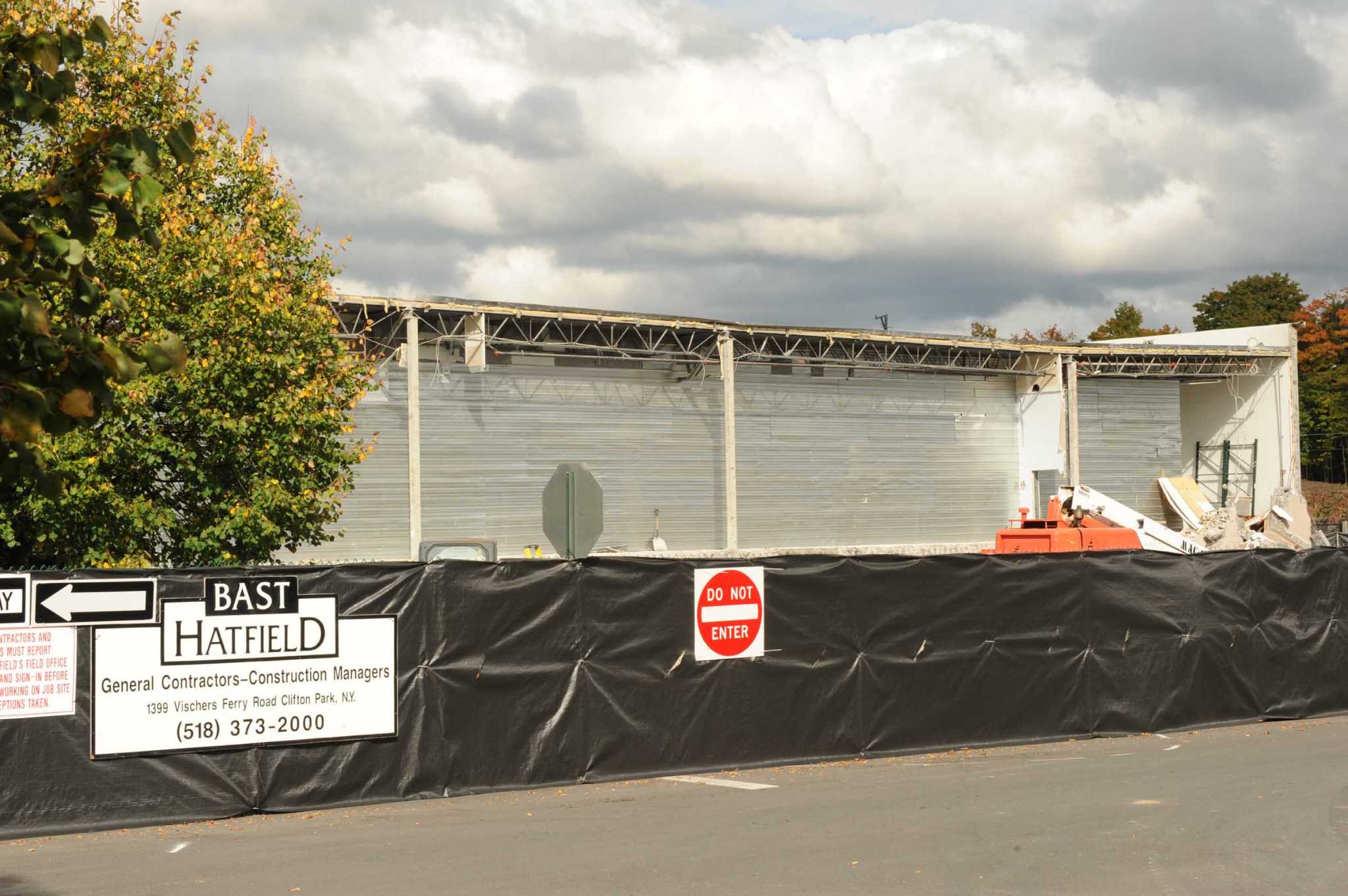 Walmart will expand its Brunswick store