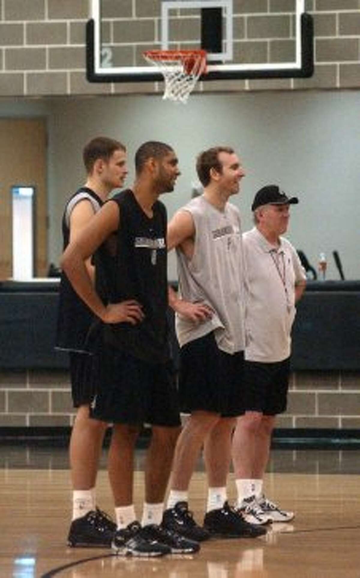 Brooklyn GM Sean Marks talks Spurs culture, challenges ahead with Nets