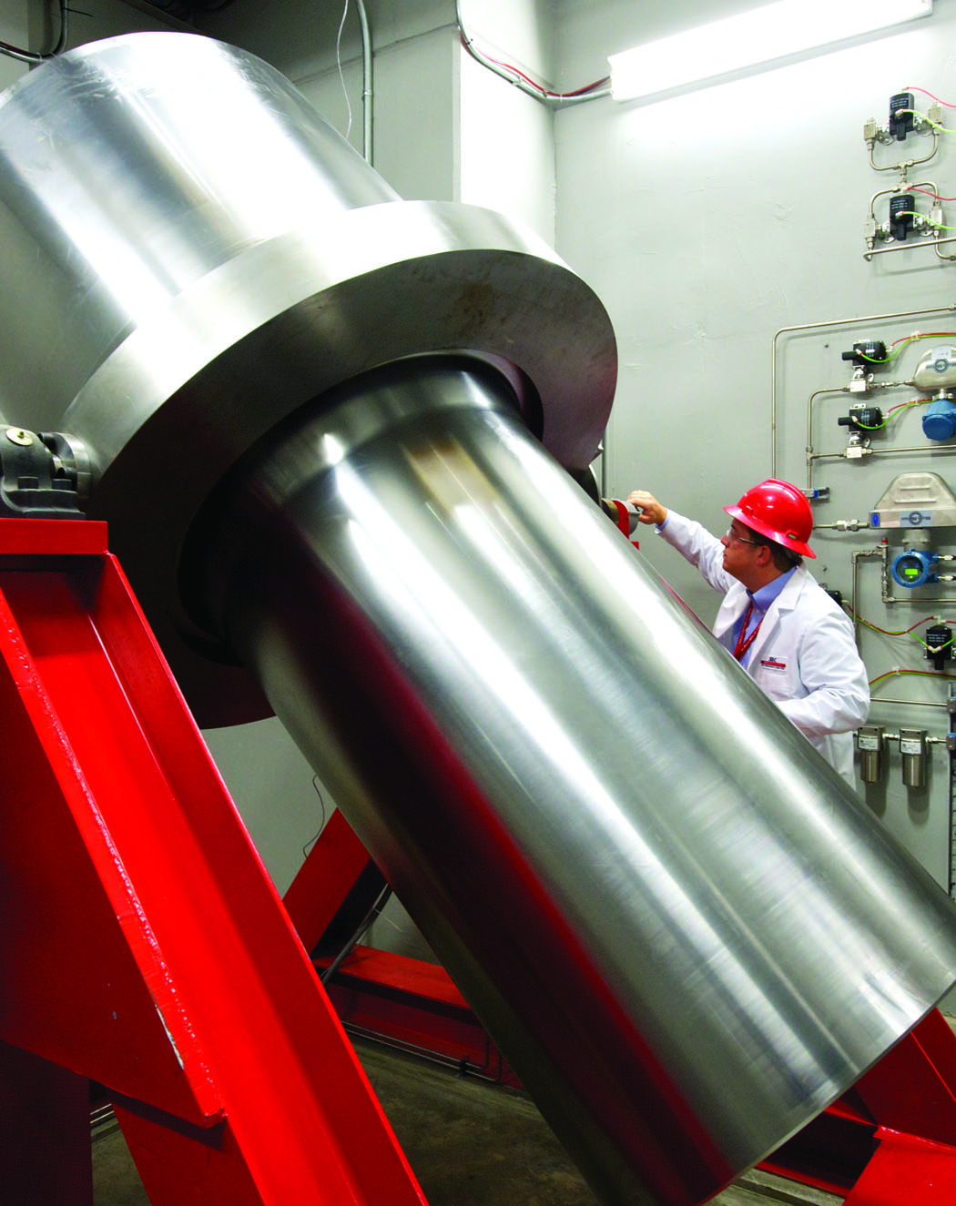 Halliburton lab will be going to extremes