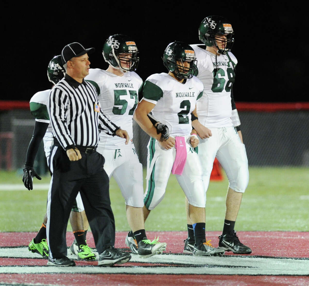 New Canaan football rolls over Norwalk