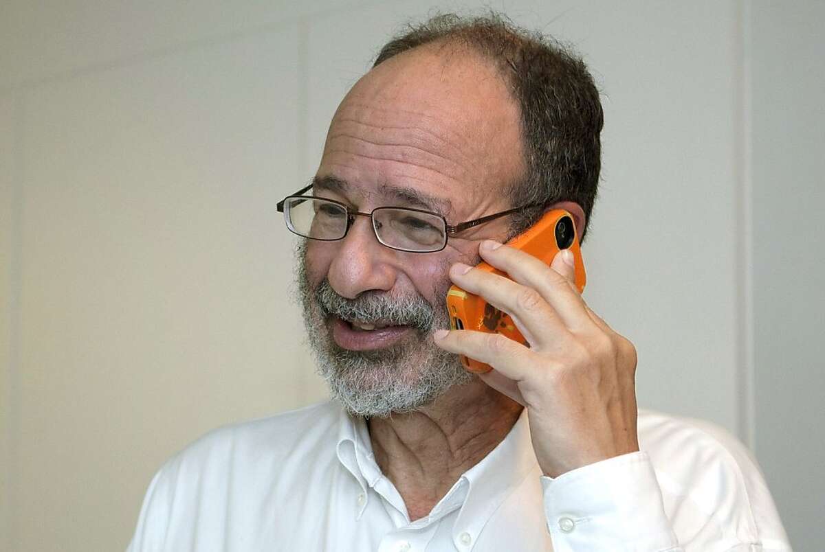 Guest Stanford prof wins economic Nobel