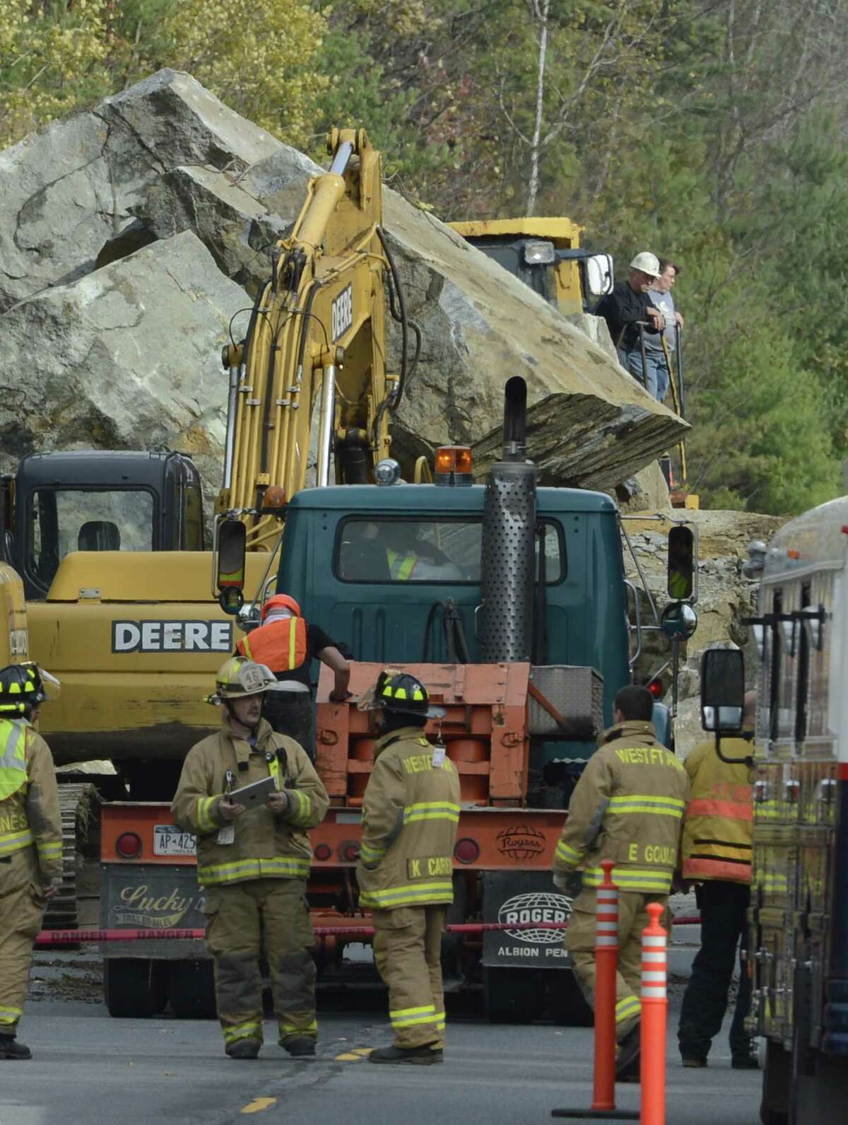Part of Route 4 still closed after rock slide