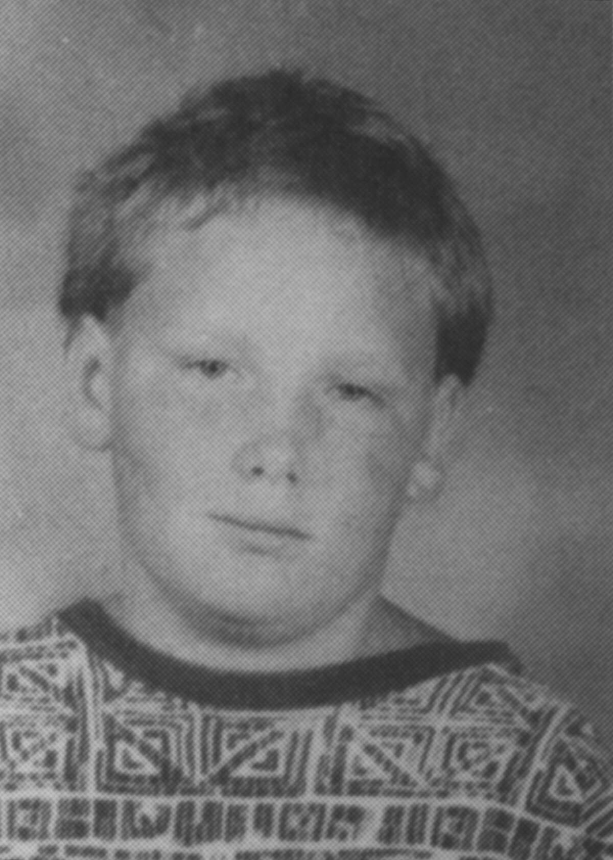 Neighbor details boy's 'horrific' burns in '98 torch case