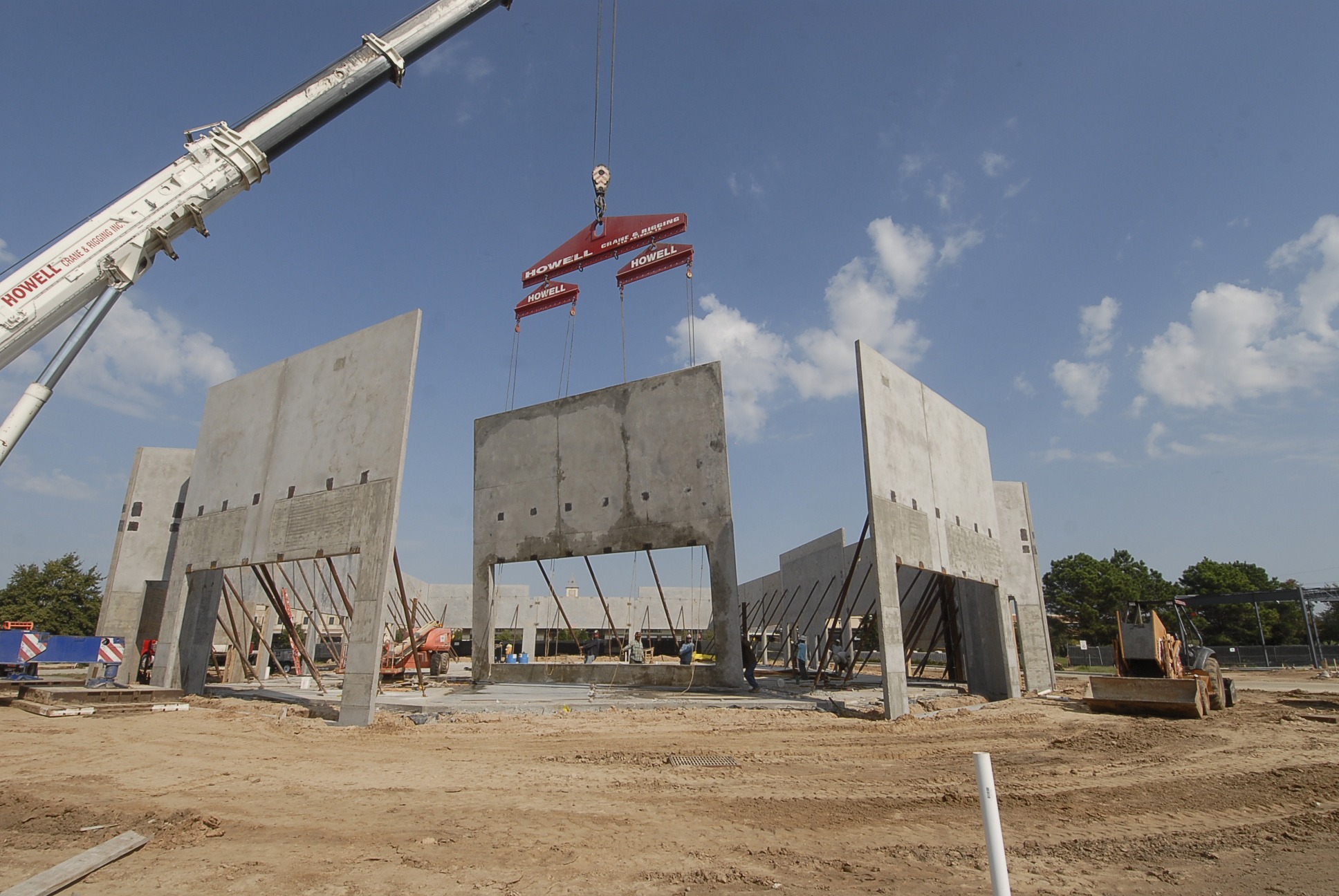 LaCenterra at Cinco Ranch remodels, expands