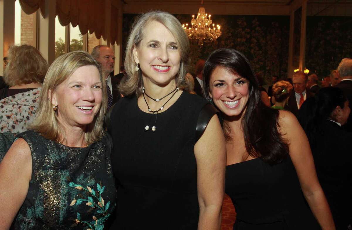 Friends group raises $600,000 for cardiovascular research