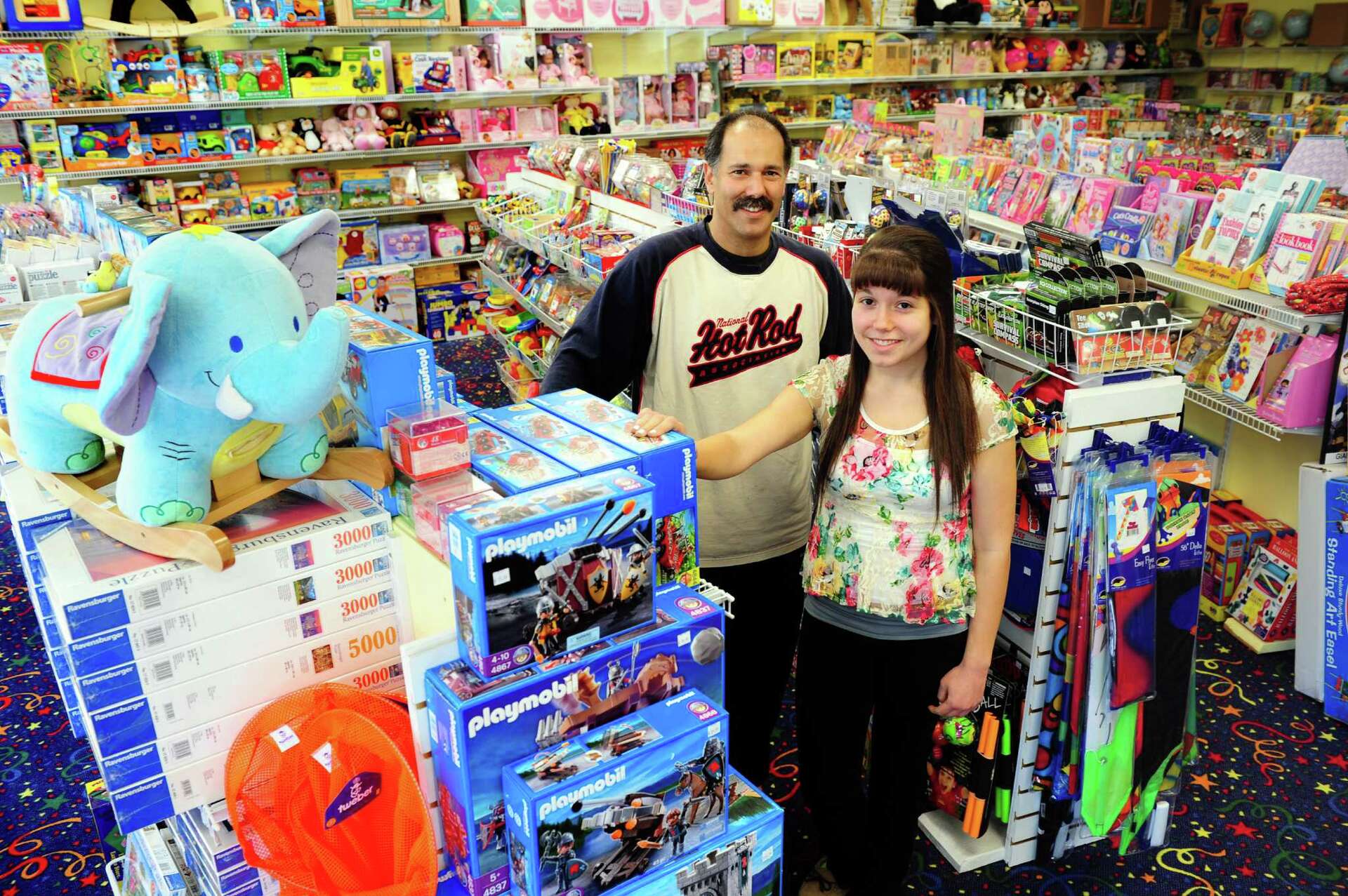 Husband-and-wife team sell toys that use your 'noggin'