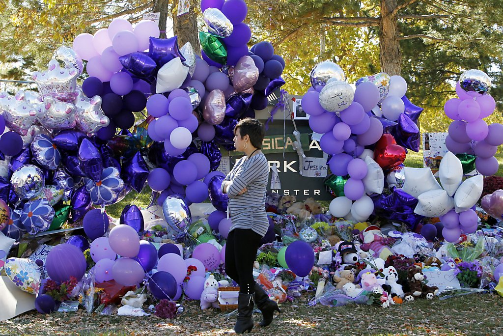 Jessica Ridgeway mourned by 2,000