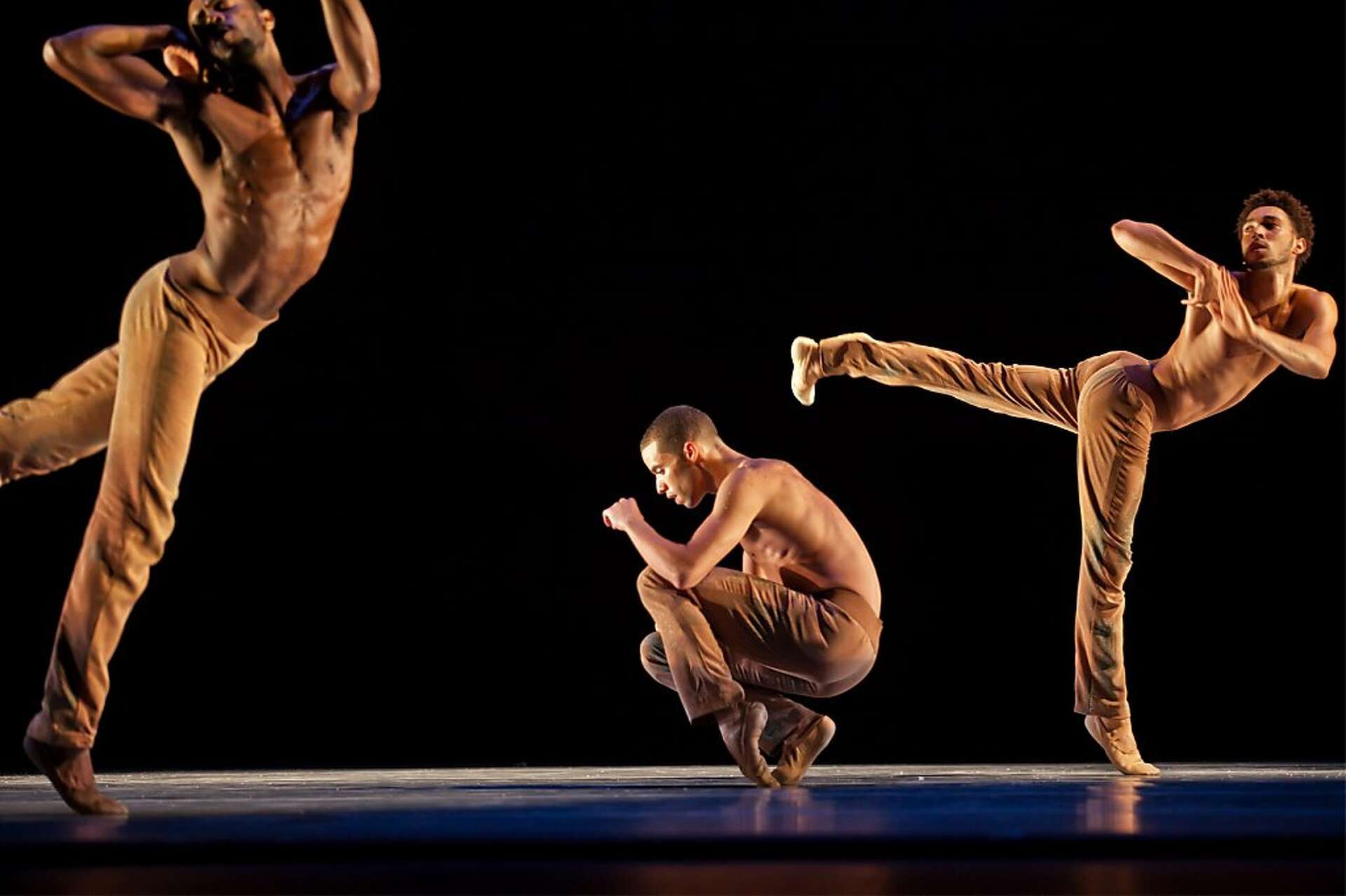 3 decades of creativity from Lines Ballet