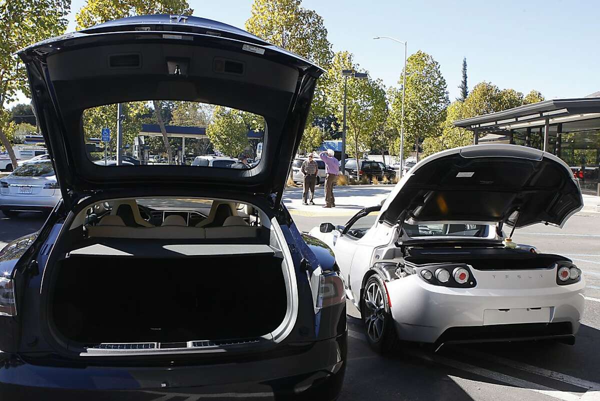 Tesla's Model S to cost $2,500 more in 2013