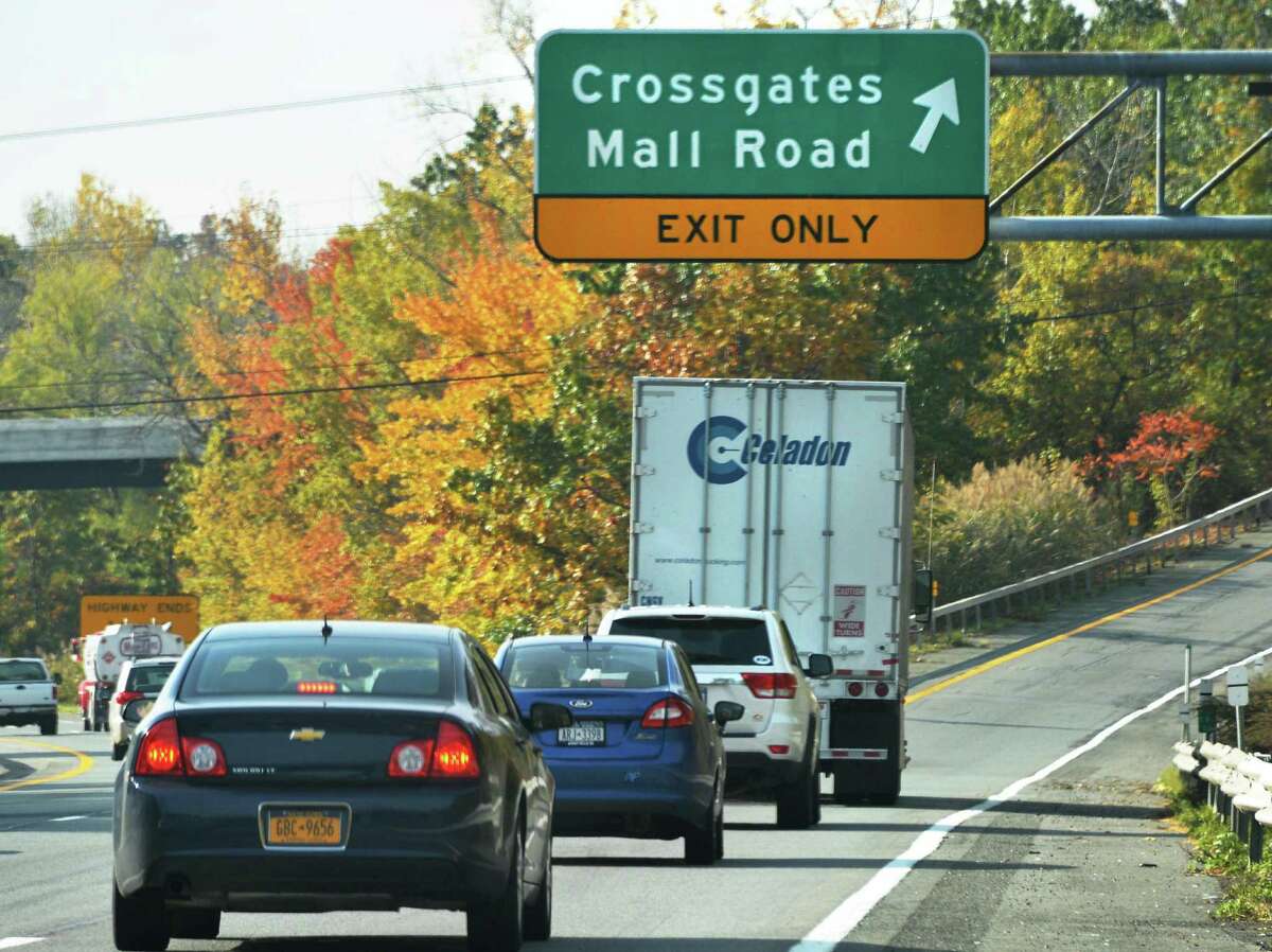 Lord & Taylor returning to Crossgates