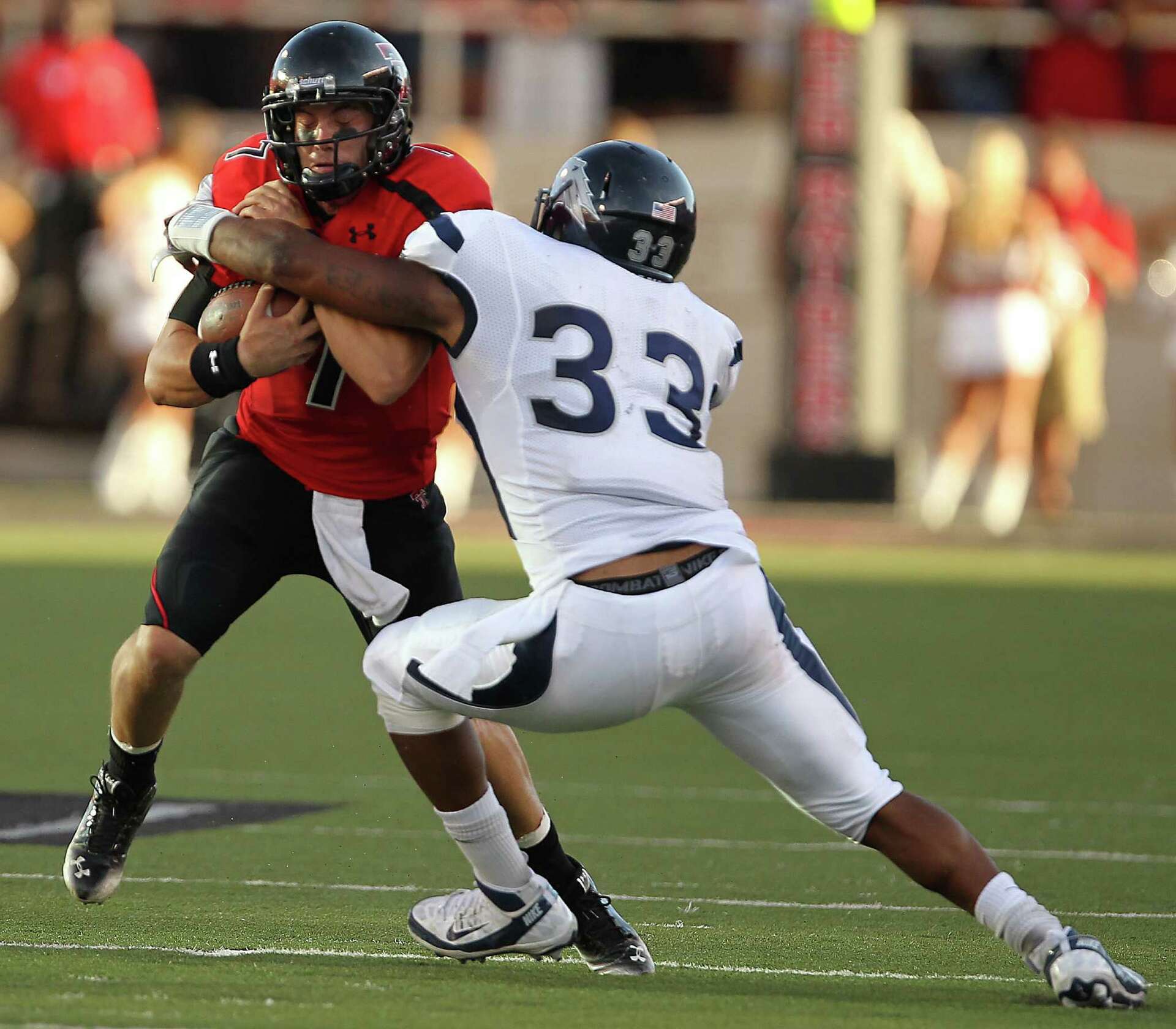 Tech's Doege shows poise under the radar