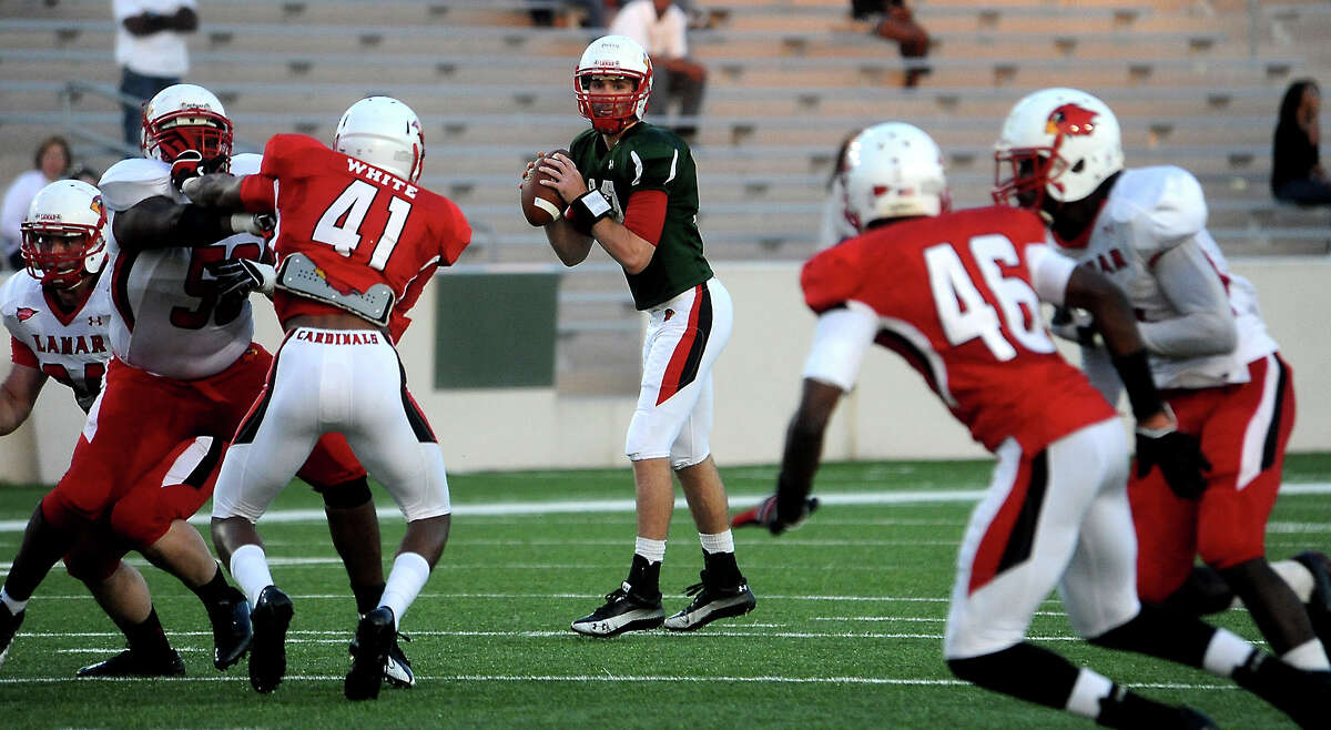 Lamar QB Berry exhibits toughness