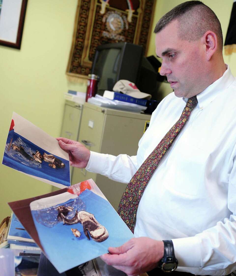 Bridgeport gangster Tommy Marra wants out of prison