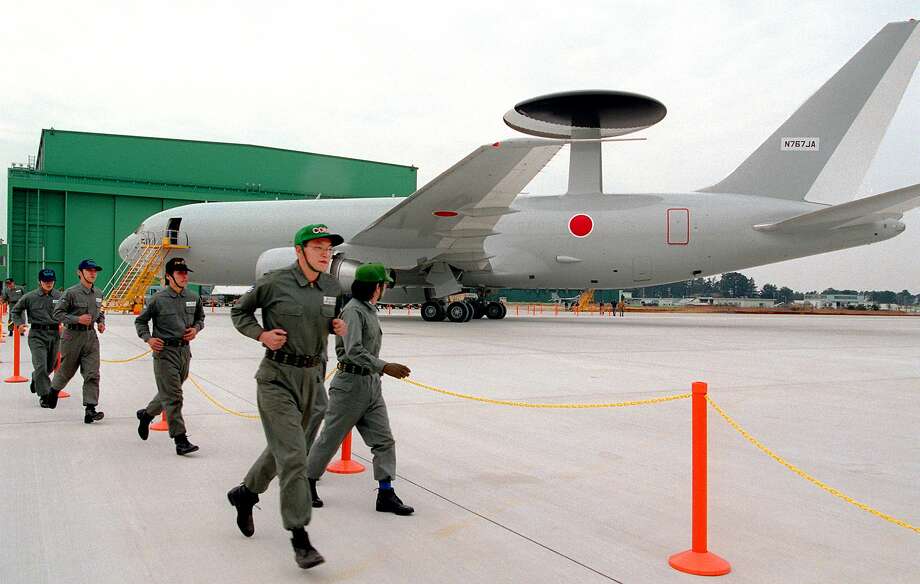 40 years of AWACS radar - seattlepi.com