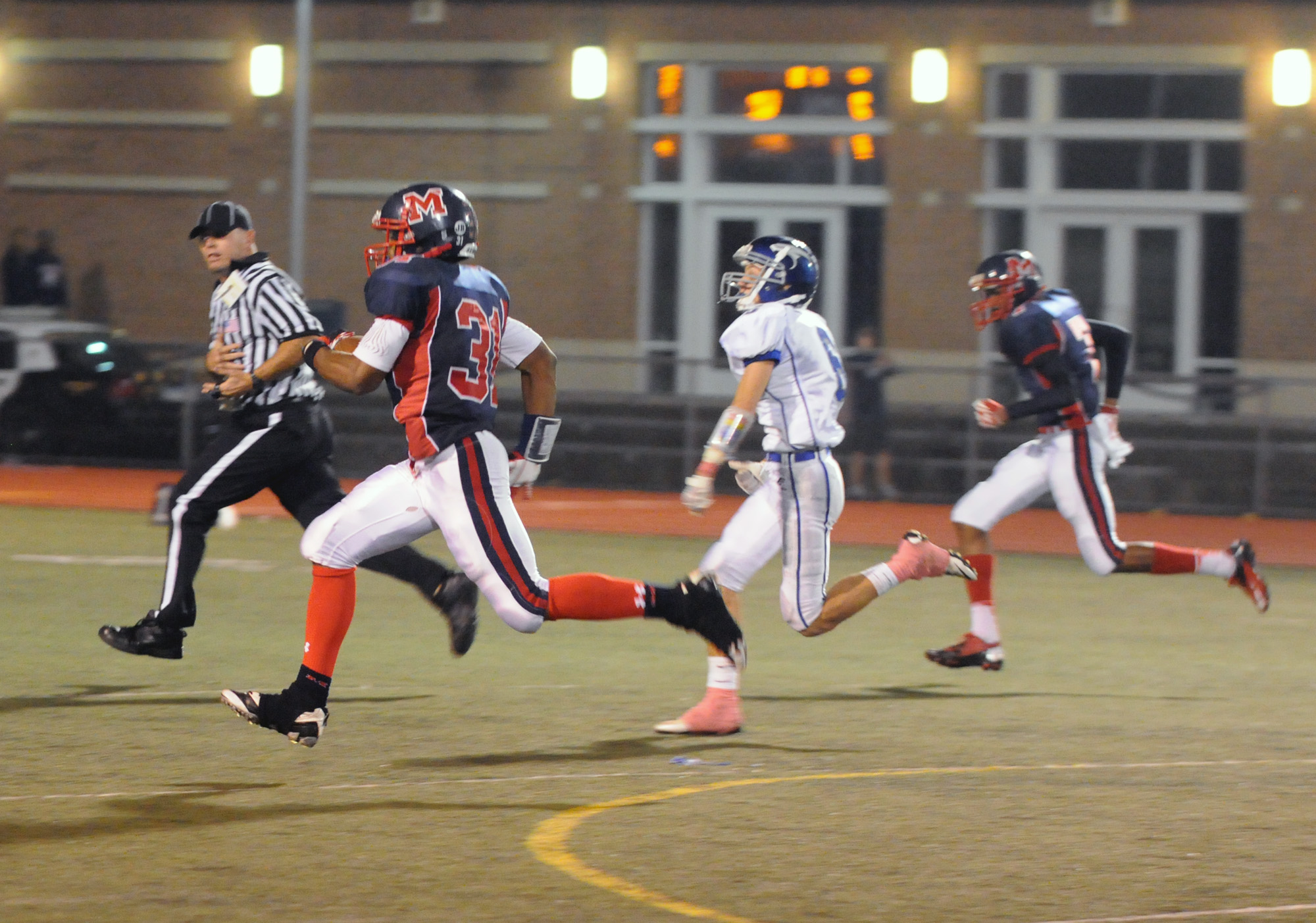Jordan, McMahon football team, run over Ludlowe