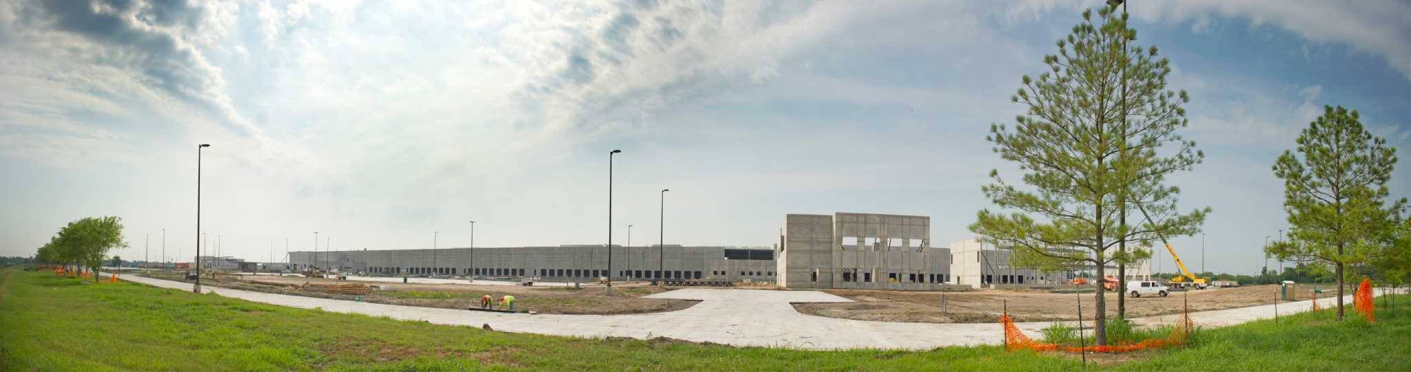 Deal of the Week: Distribution center will save on energy