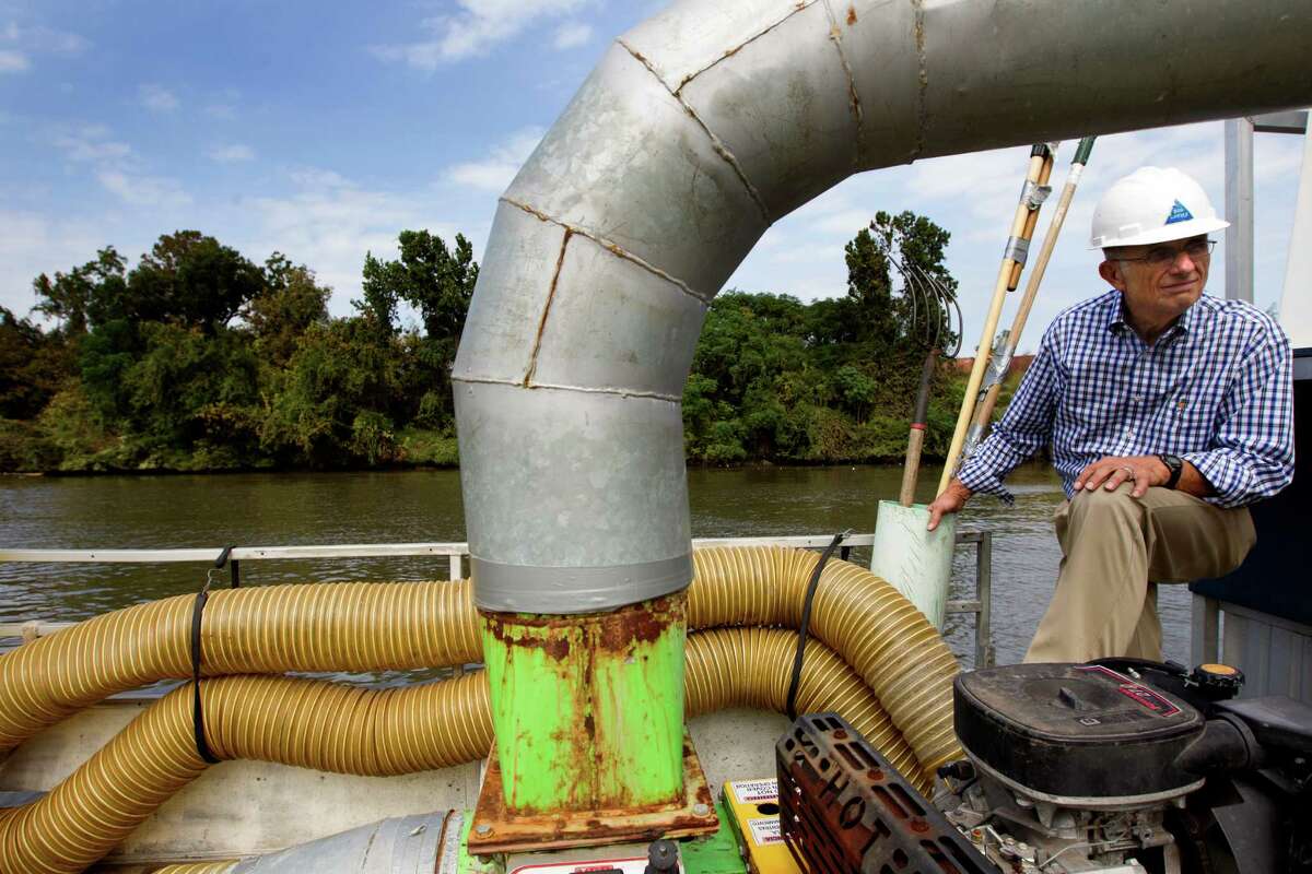 The Trashman of Buffalo Bayou
