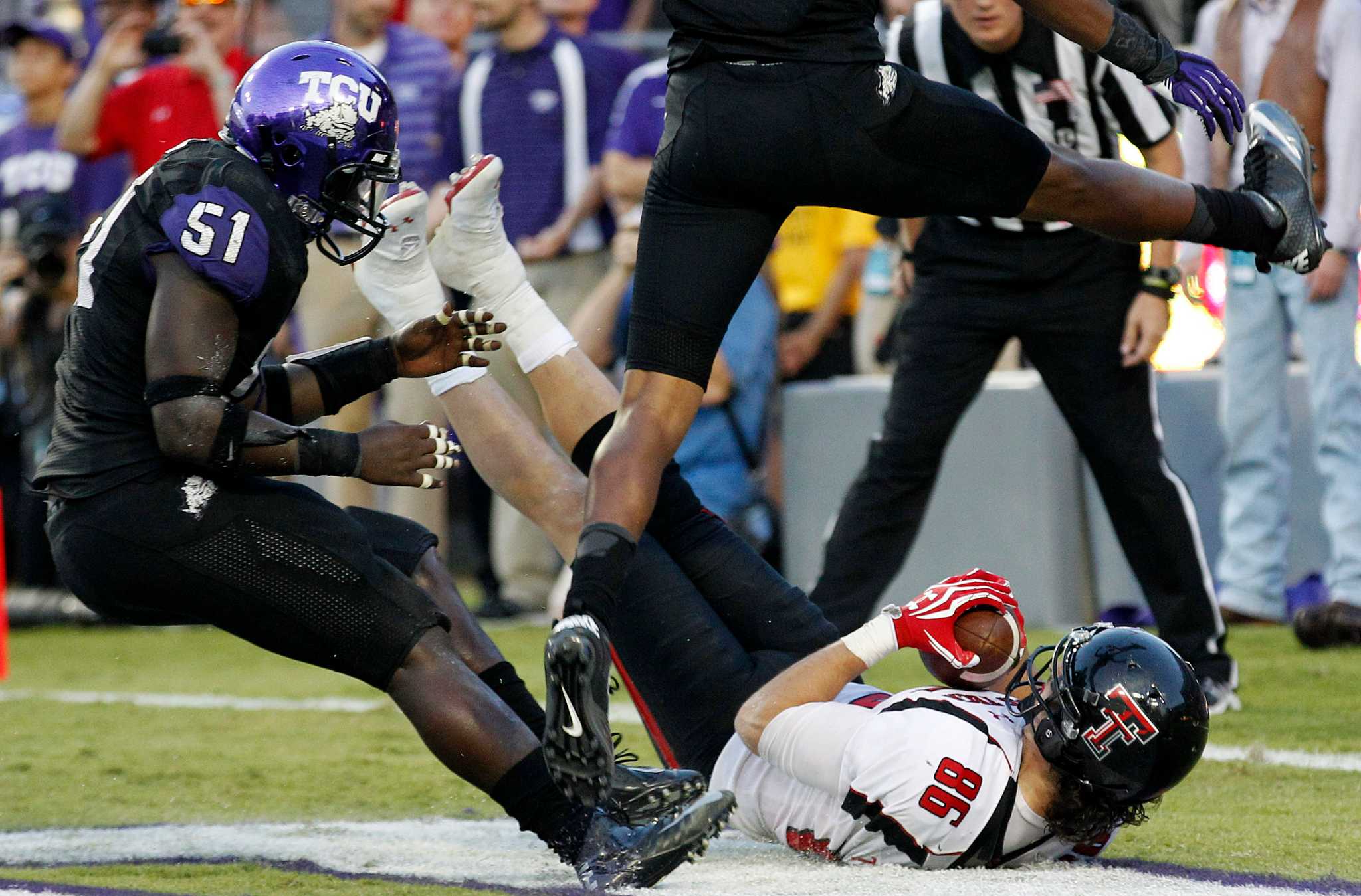 Tech captures old-fashioned shootout