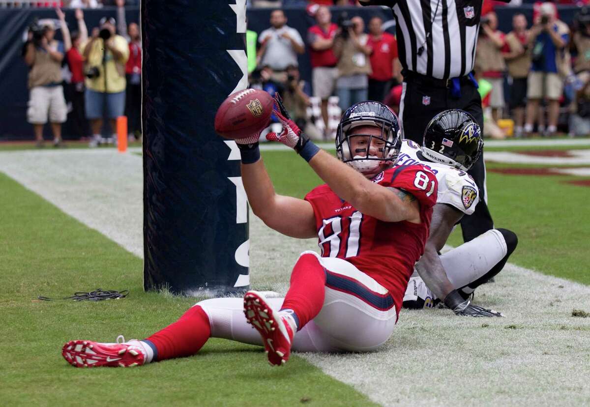 Texans' TE Daniels returns to form