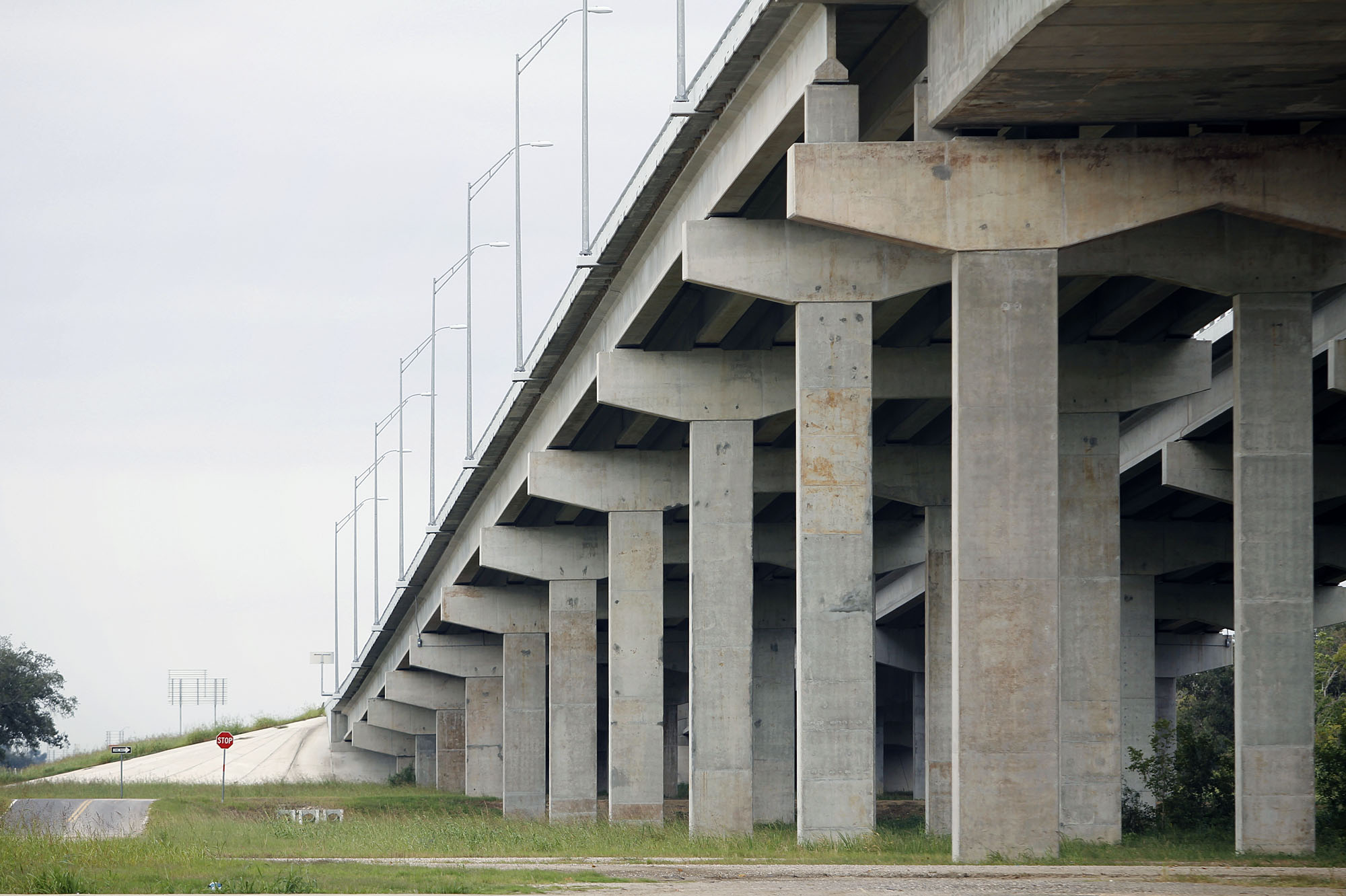 Want to see what the completed Neches River Bridge will look like?