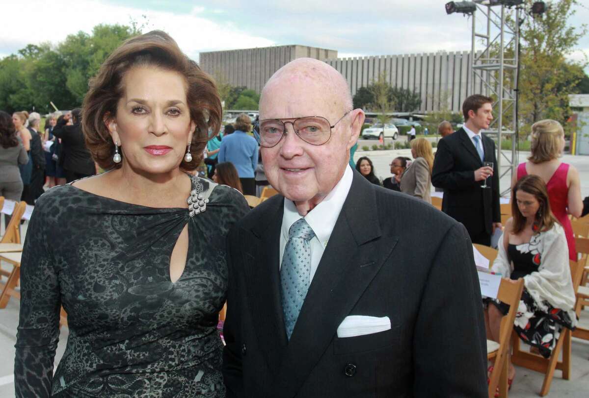 Dress For Success Houston celebrates at new Eastside building