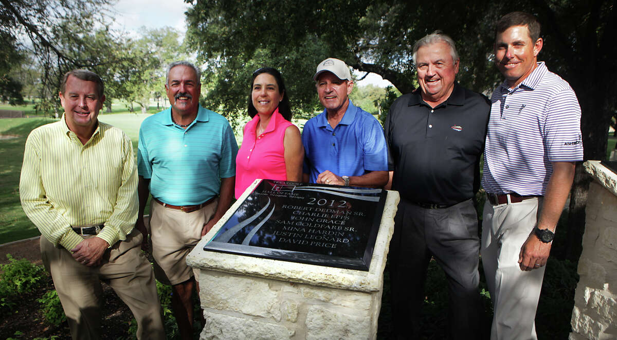 Leonard, six others inducted in Texas Golf Hall