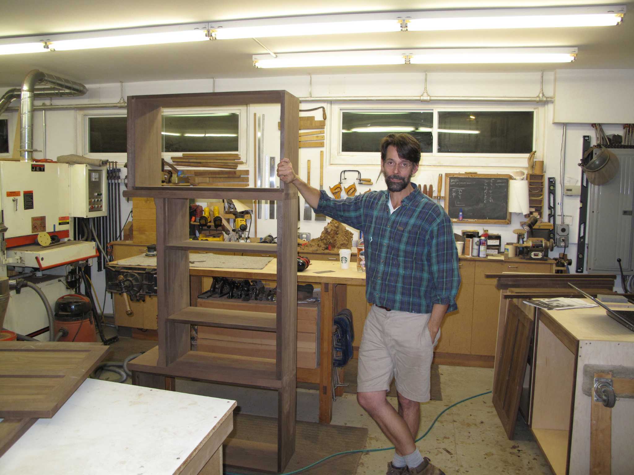 New Canaan craftsman makes furniture by hand in the digital age