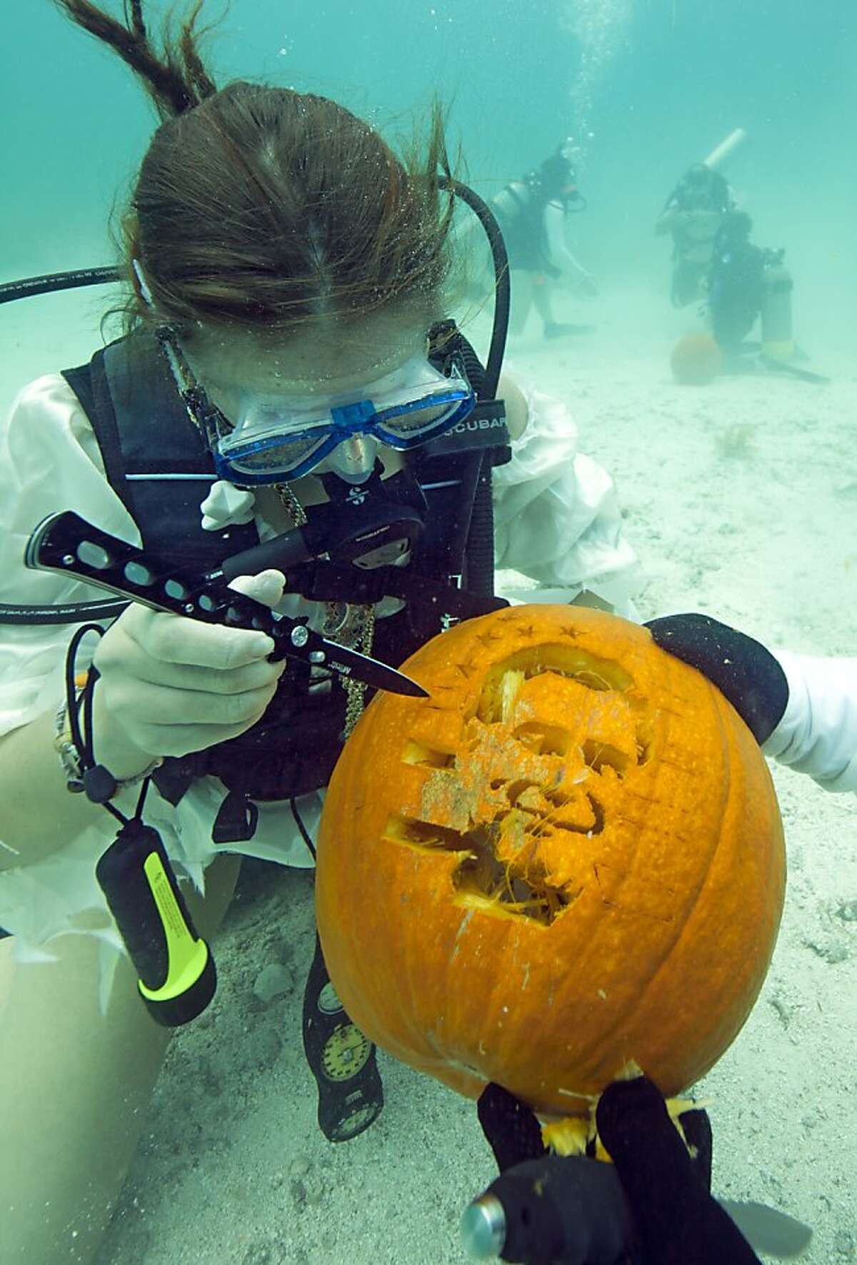 Day in Pictures, Oct. 23, 2012