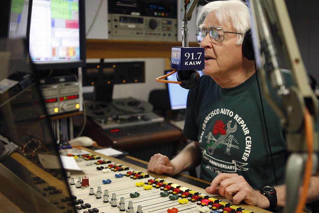 Alan Farley dies - popular KALW host