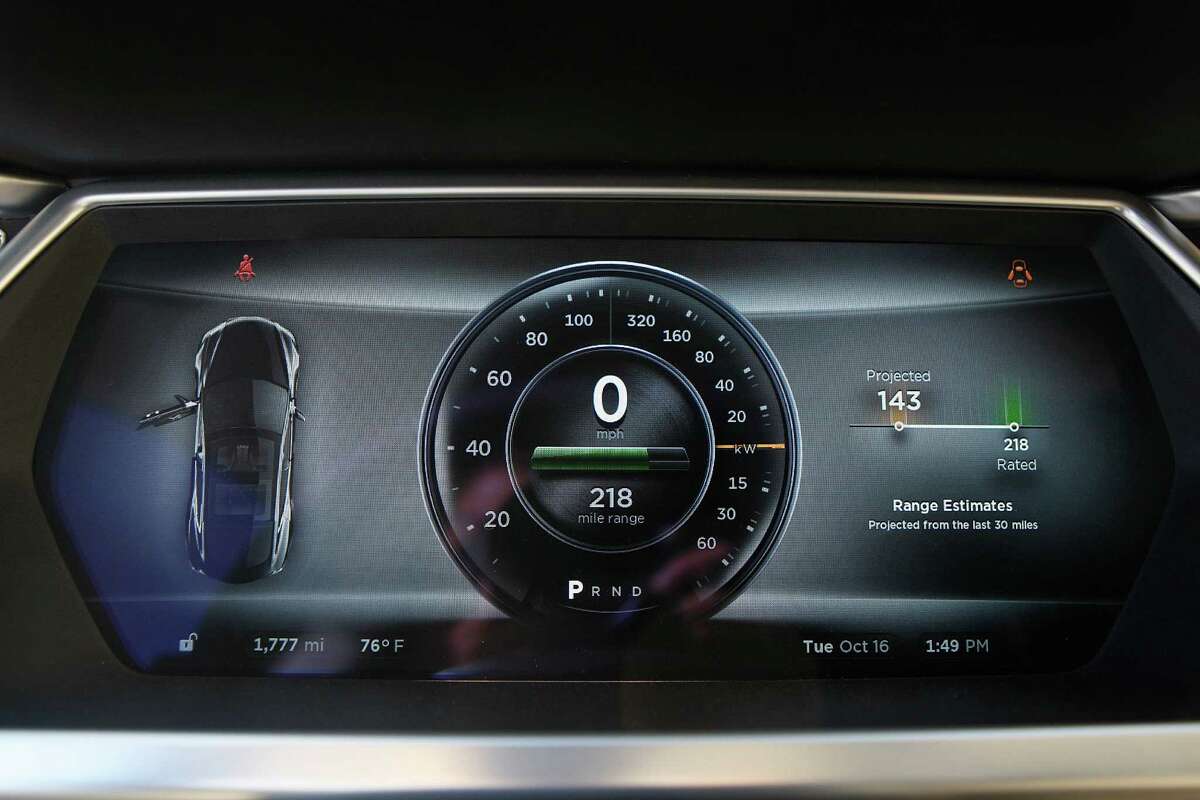 Tesla's Model S to cost $2,500 more in 2013