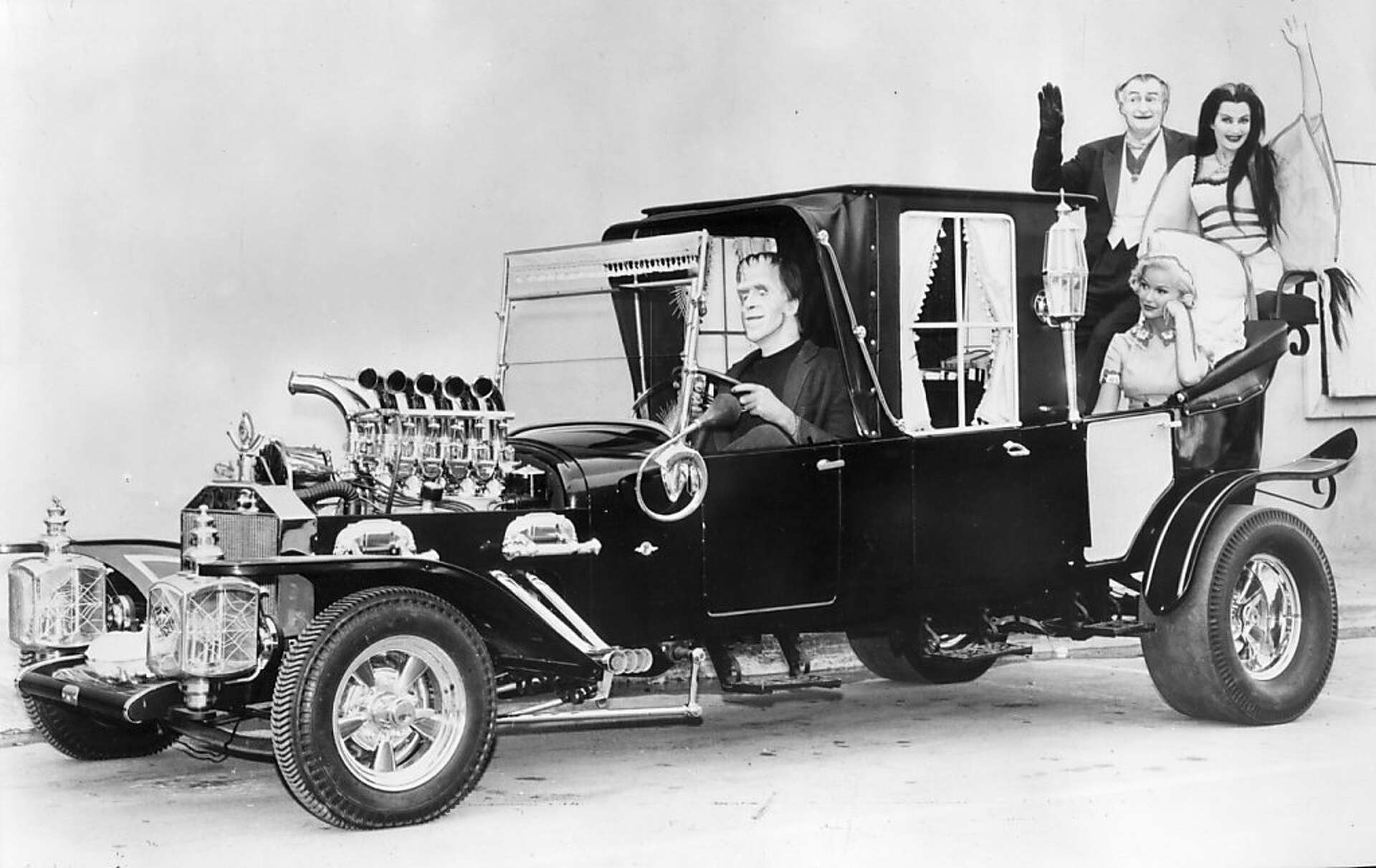 'Mockingbird Lane' review: Short on heart