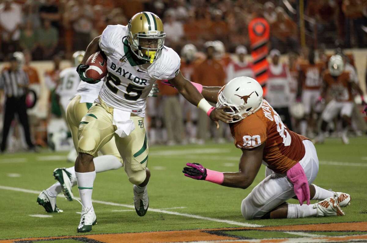 UT's Okafor defies parents, raises stock