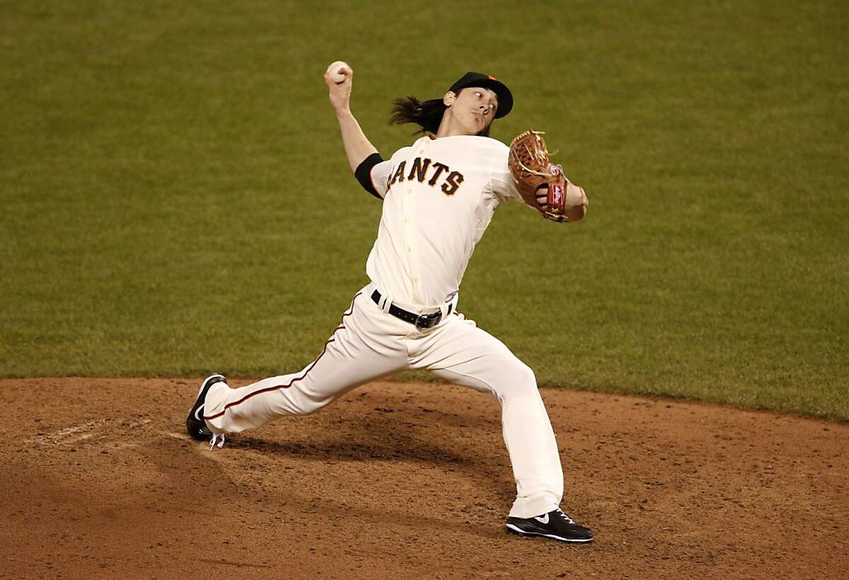 You can't make this Giants script up