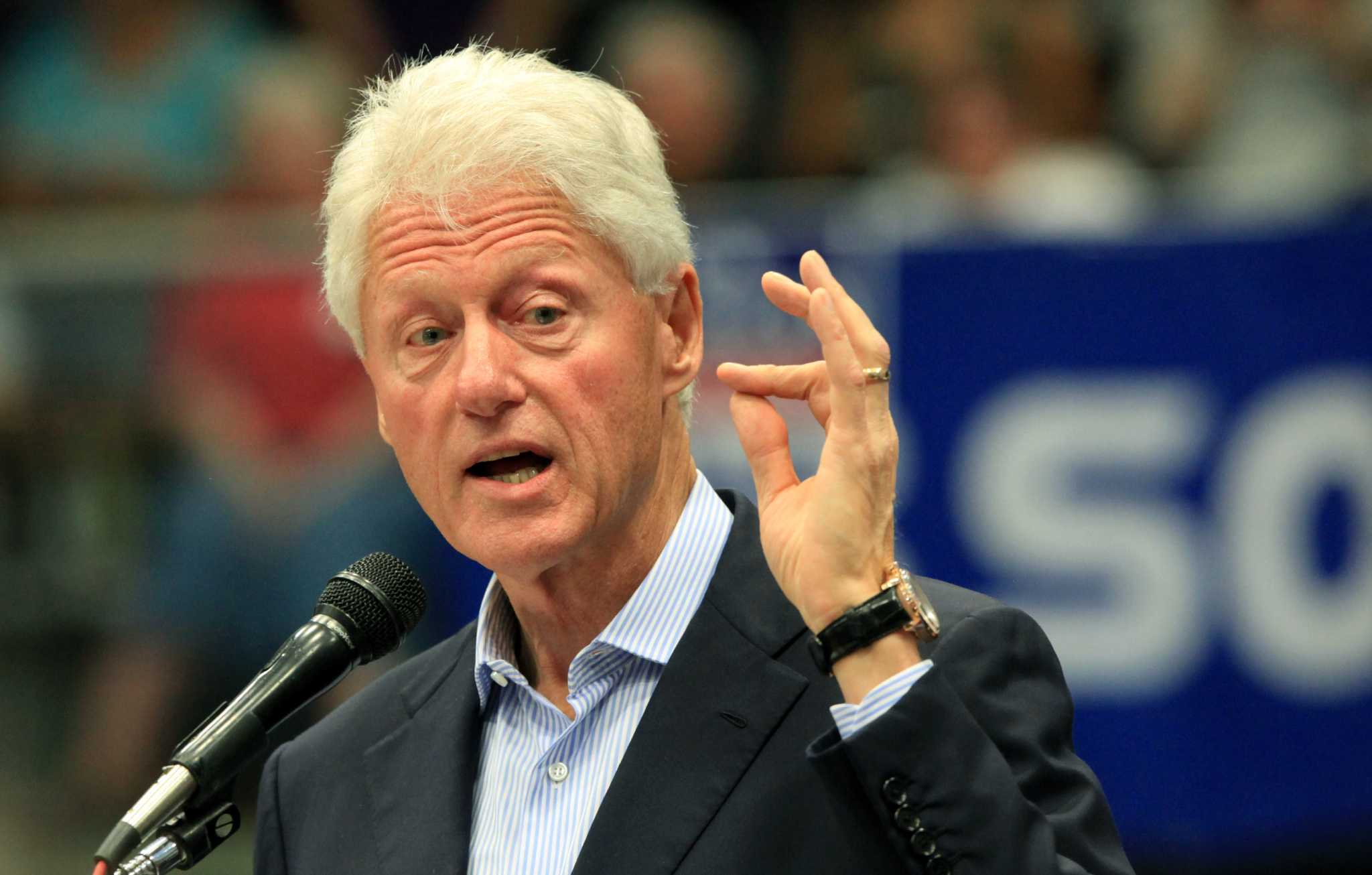 Bill Clinton visits the South Side