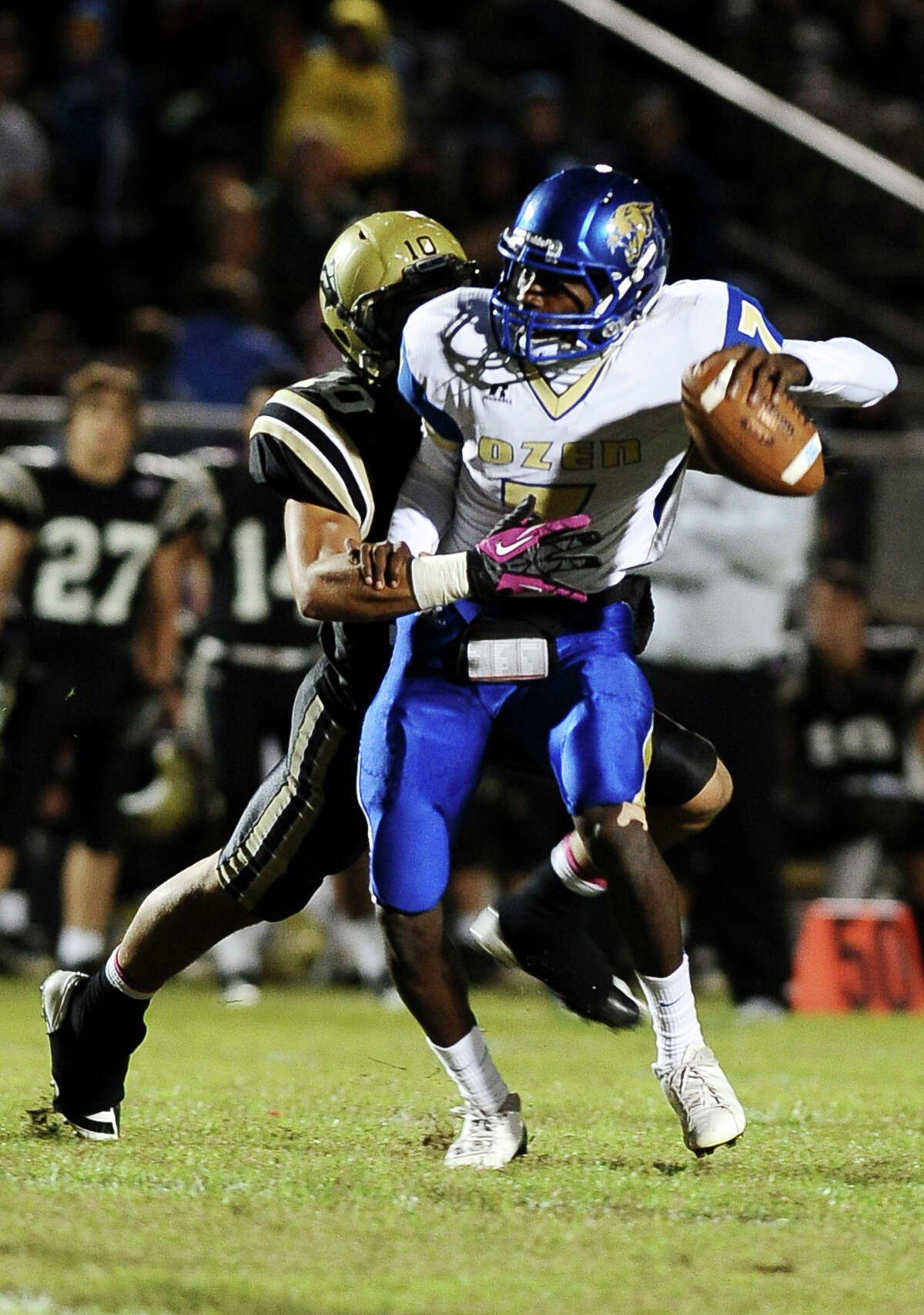 Nederland beats Ozen with opportunistic 'D'