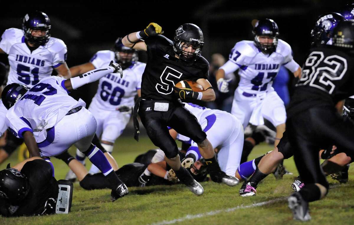 Vidor tops 500 rush yards, beats PN-G