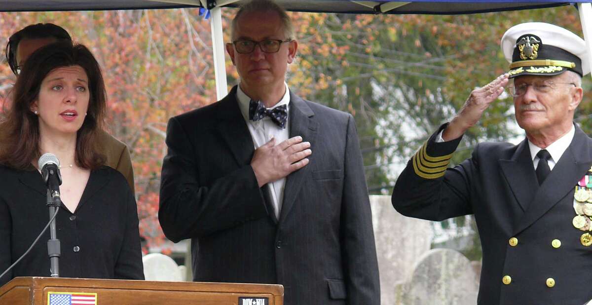 Gravestone ceremony recalls Revolutionary hero's fight for freedom