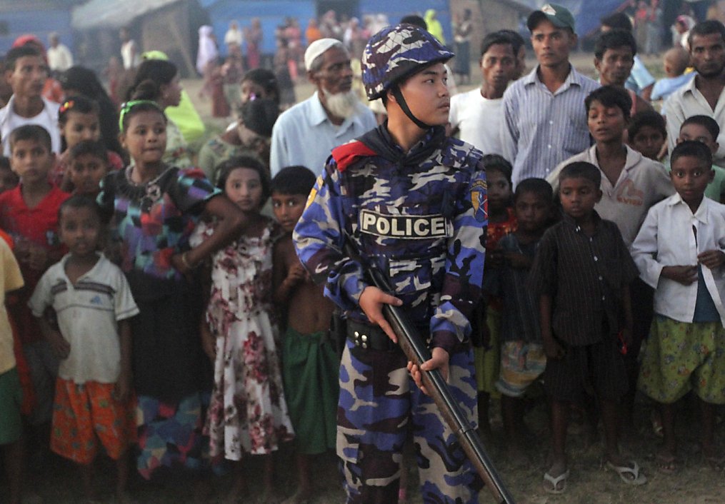 Rights groups urge Burma to end strife
