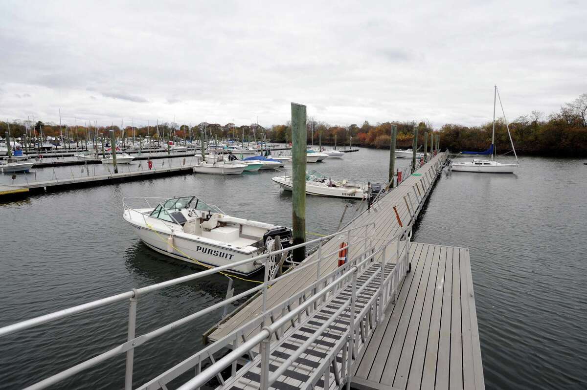 Shoreline residents prepare for the worst