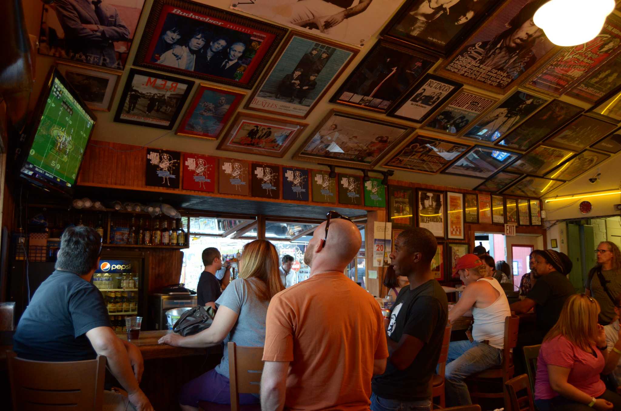 Pub Crawl: Sam's Burger Joint