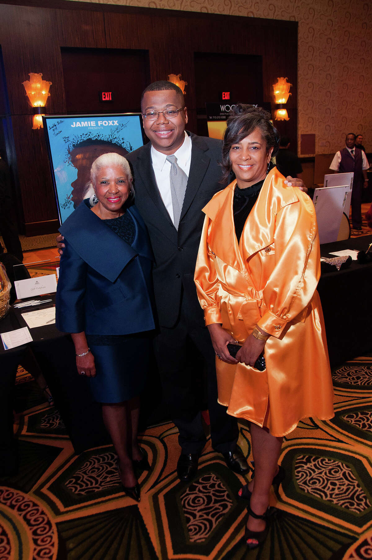 NAACP gala raises cash for area programs