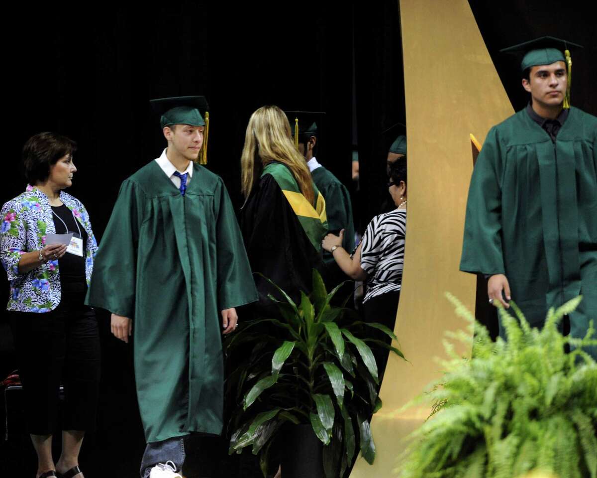 Amputee inspires audiences with story