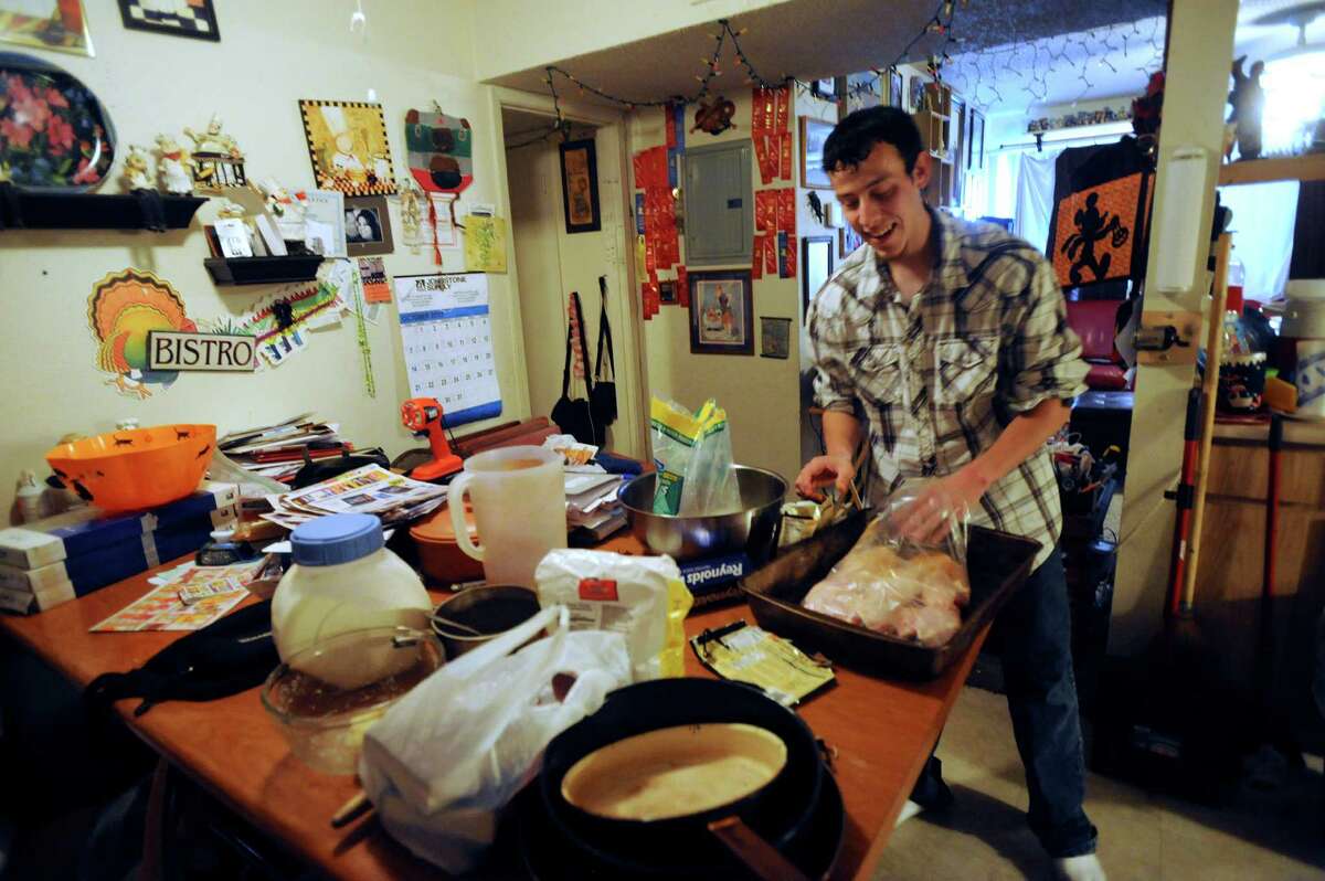 Amputee inspires audiences with story