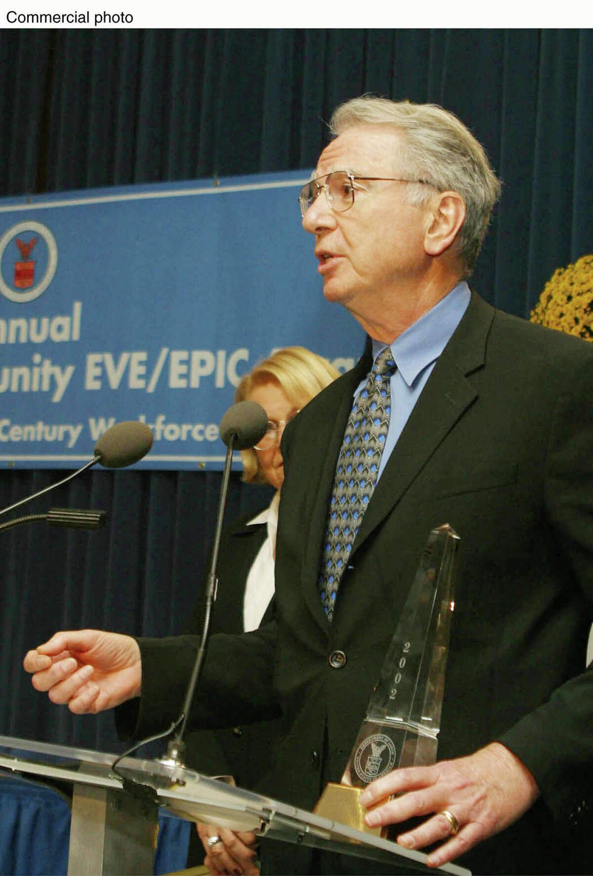 Houston billionaires give big in 2013