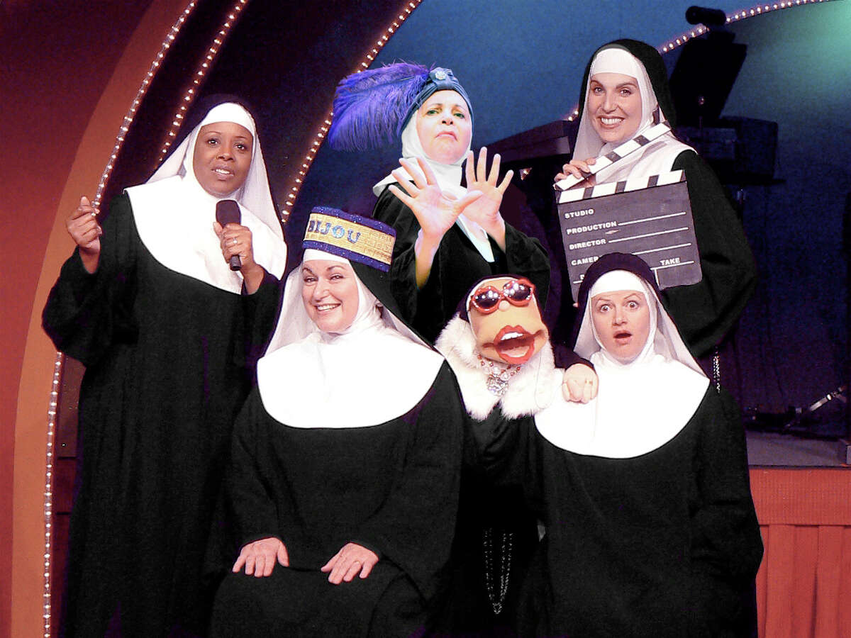'Laverne & Shirley' star plays Waterbury Palace